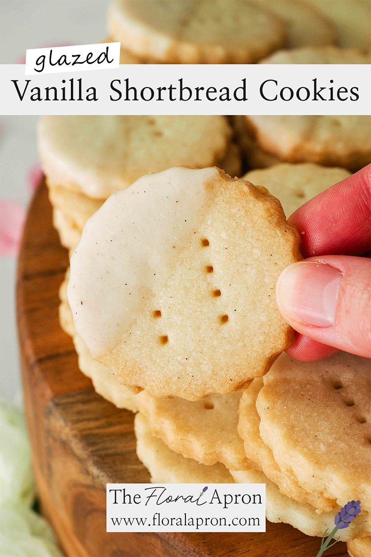 Vanilla Shortbread Cookies | The Floral Apron